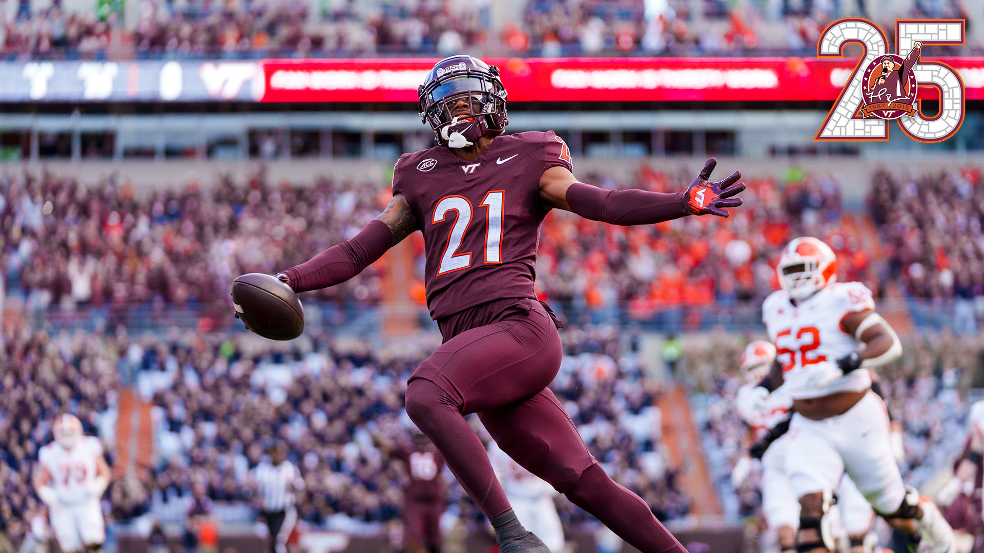 Reddish to wear No. 25 against Duke - Virginia Tech Athletics