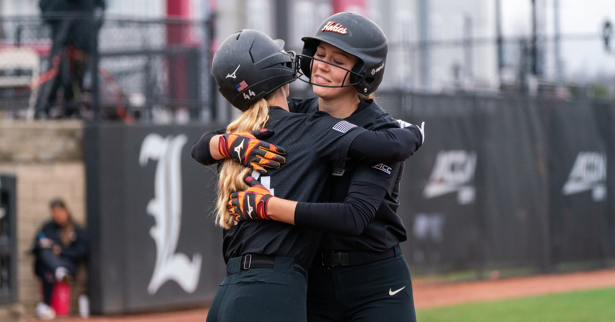 Home runs power Hokies past Louisville - Virginia Tech Athletics