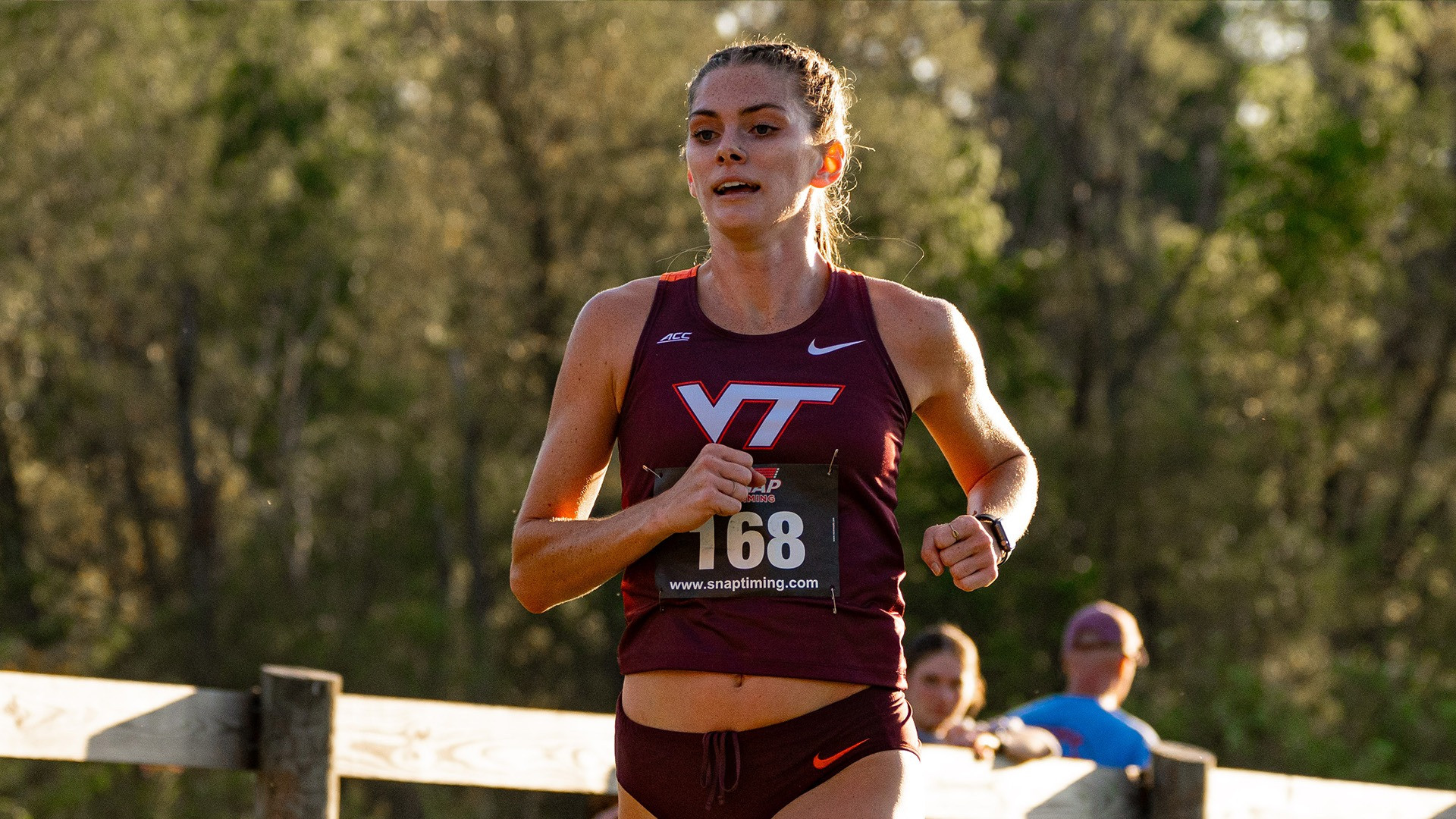 Lindsey Butler wins the women's 6k - Virginia Tech Athletics