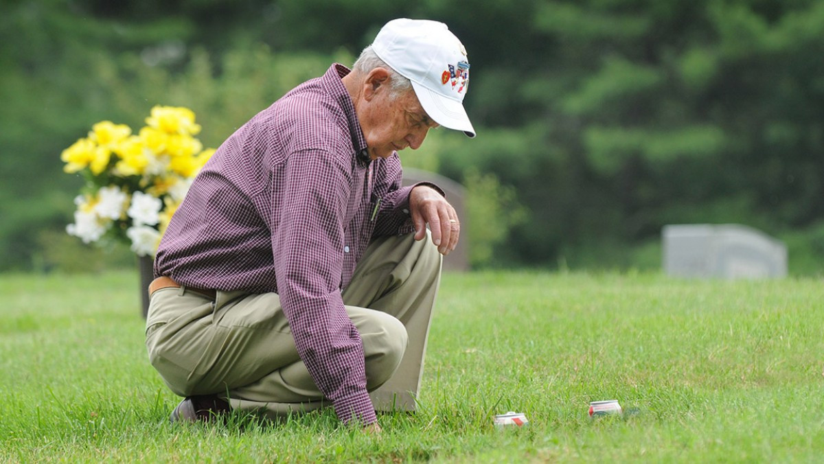 Worsham among the veterans to remember on Veterans Day - Virginia Tech ...