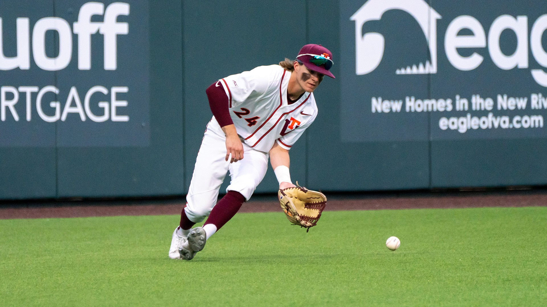 Hokies to round out non-conference schedule at JMU - Virginia Tech ...