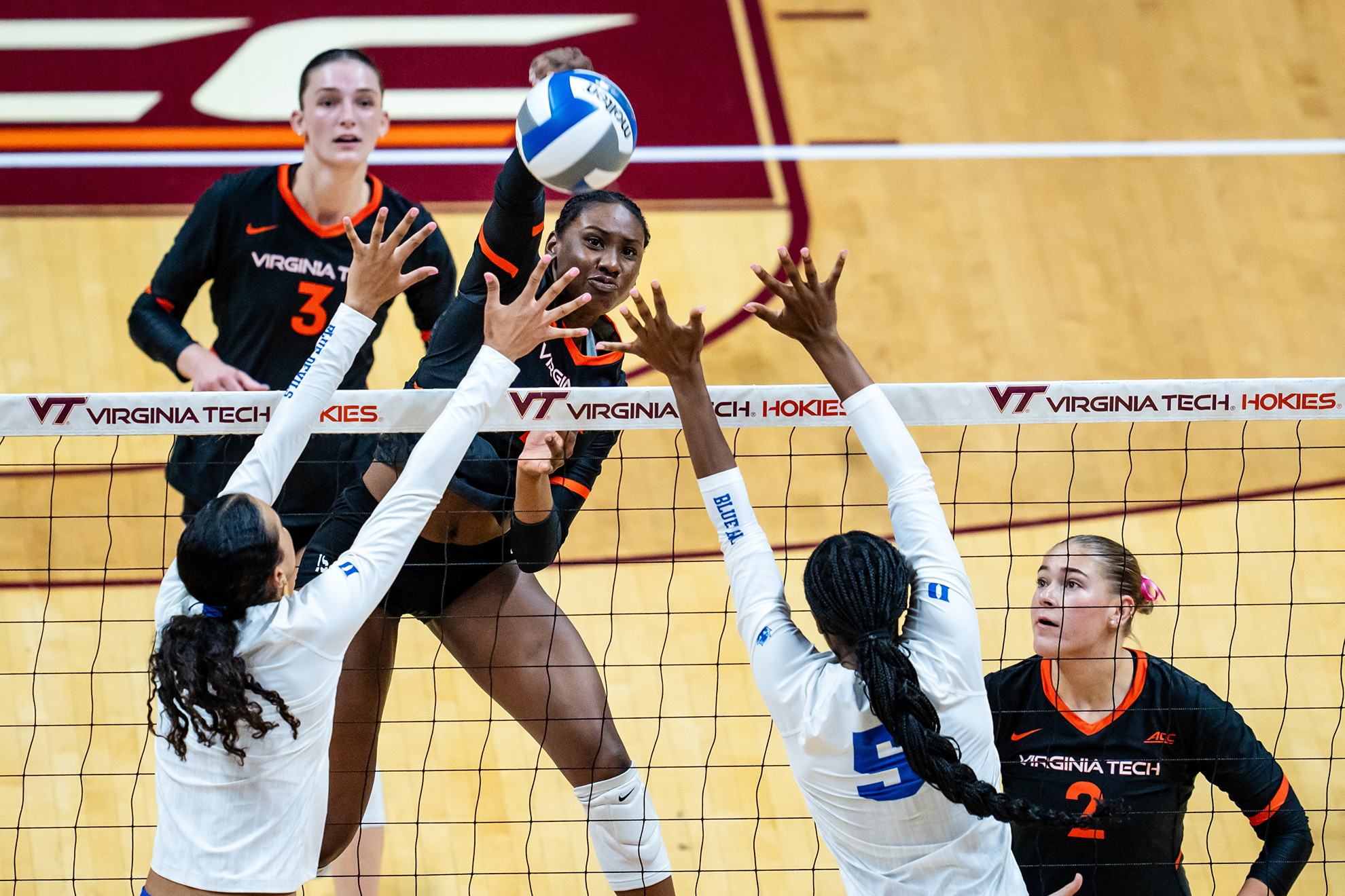 Robinson leads Hokies at Boston College - Virginia Tech Athletics
