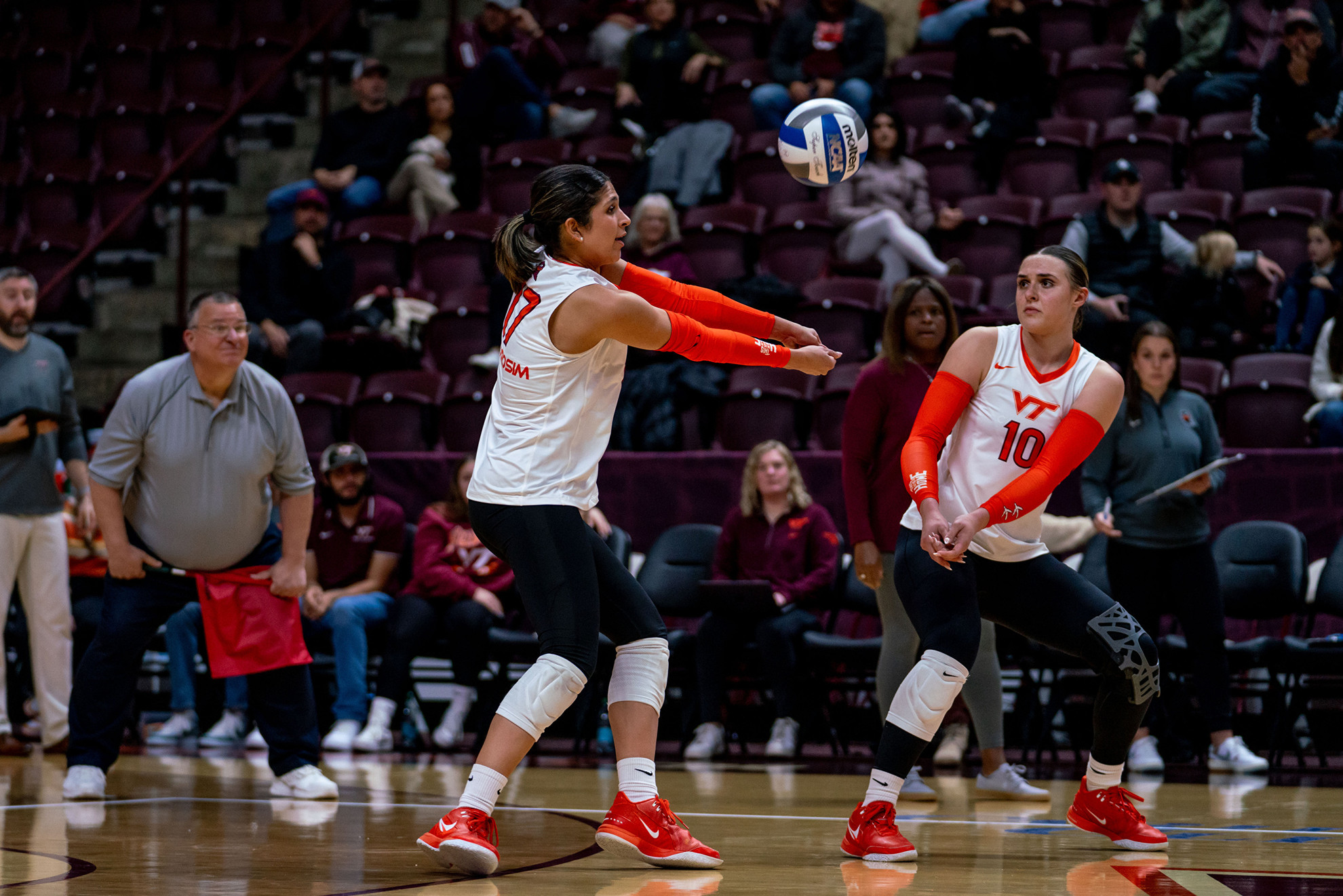 Highlights vs. Notre Dame (11/22/24) - Virginia Tech Athletics