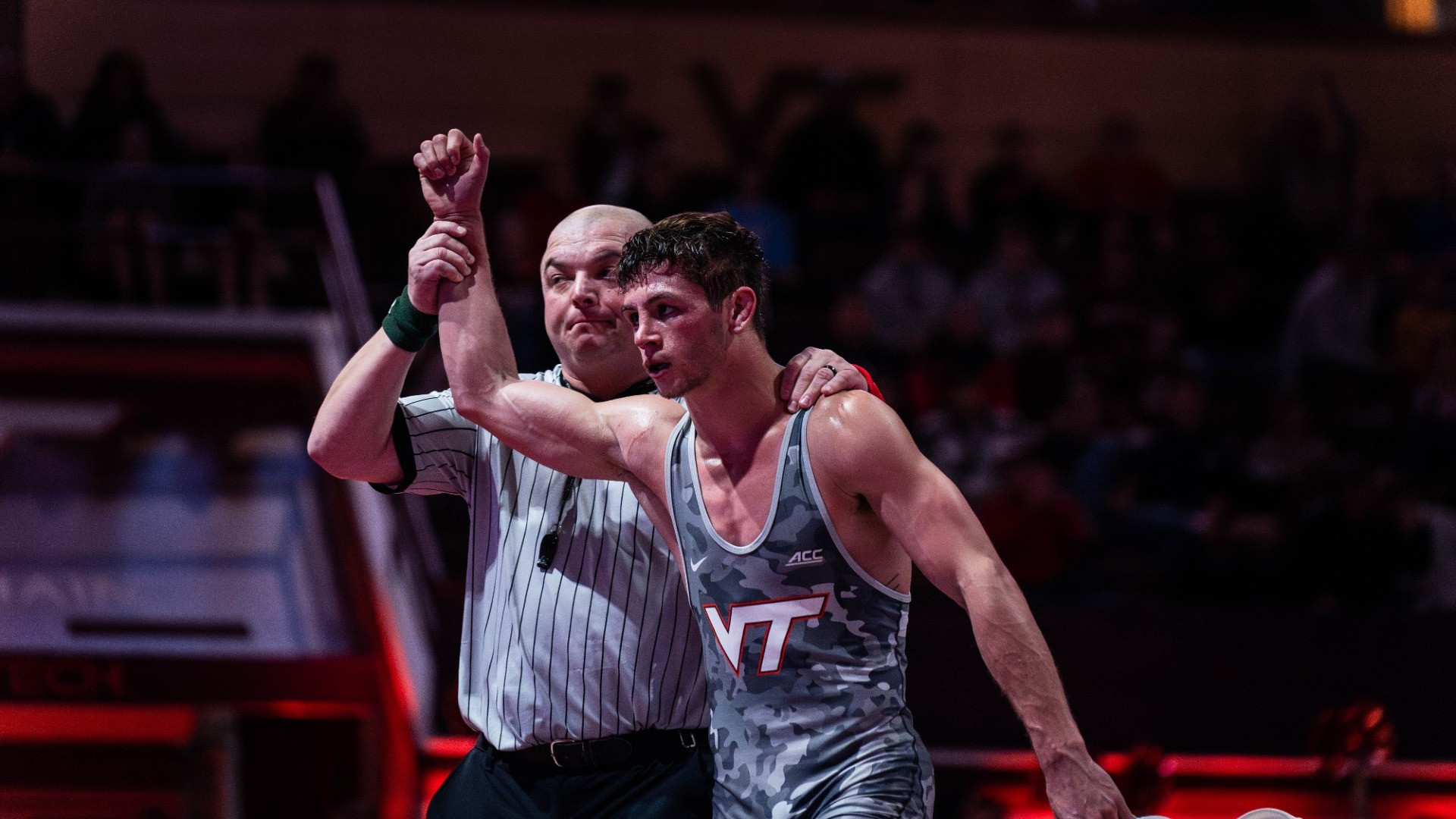Hokies win five bouts in Columbia but fall short to No. 2 Mizzou ...