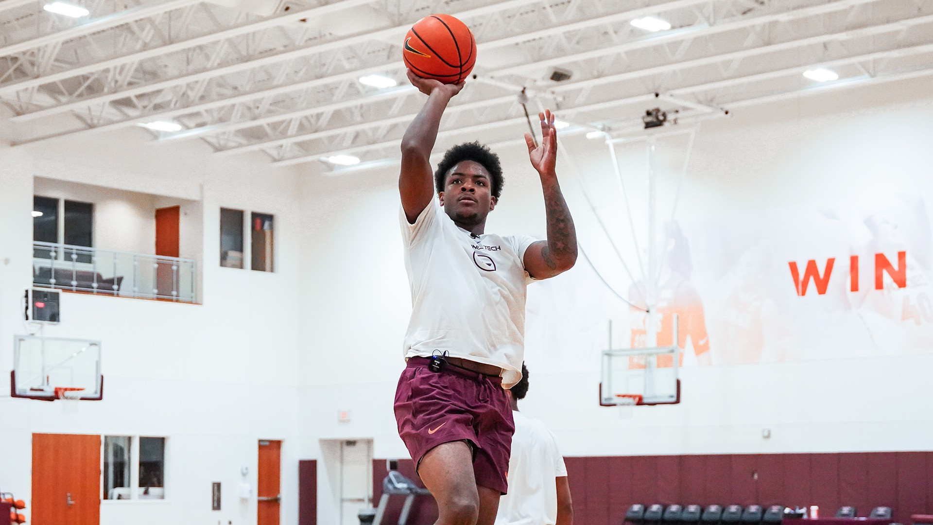 Inside the Huddle: Jaydon Young - Virginia Tech Athletics