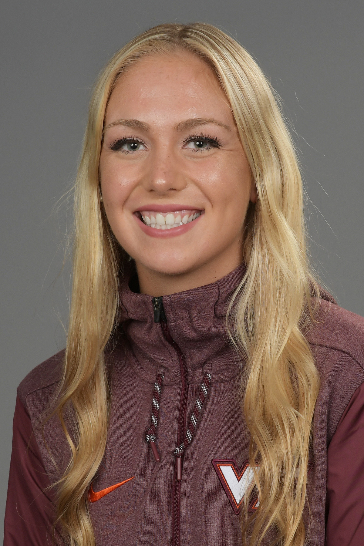 Jessica Arnold - Swimming & Diving 2017-18 - Virginia Tech Athletics