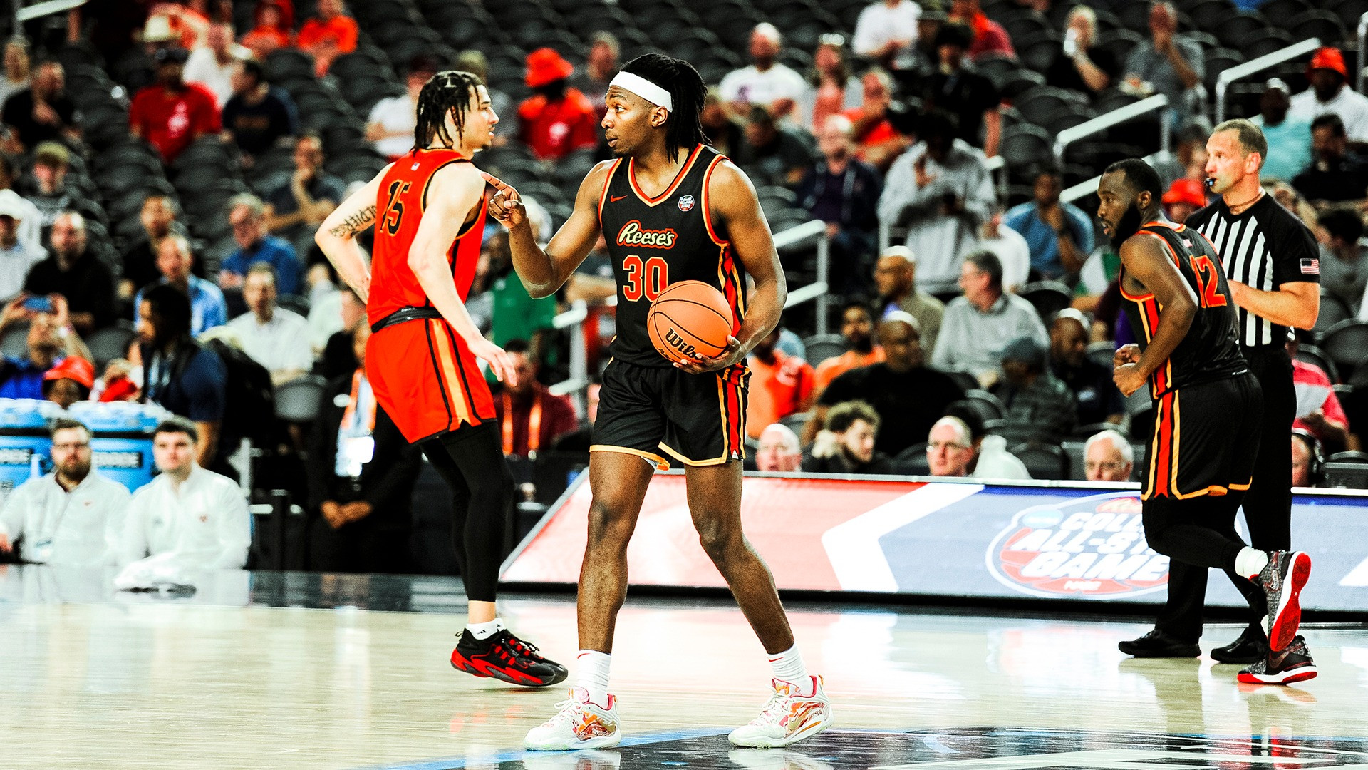 Mutts concludes collegiate career at Reese's All-Star game - Virginia ...