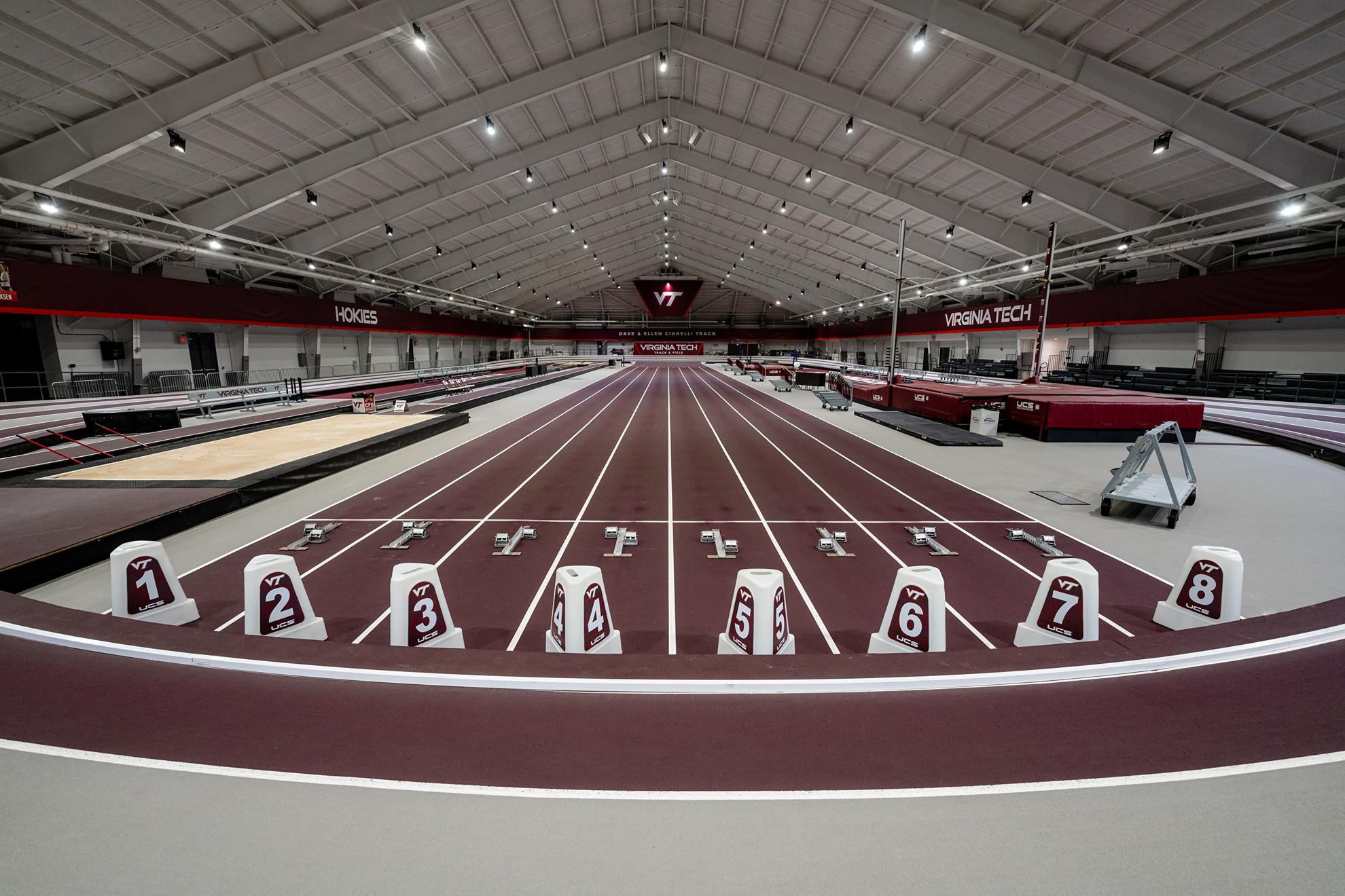 10 Hokies collect CSC Academic All-District honors - Virginia Tech ...